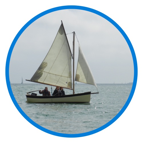 Mylor Boat Hire – Self drive motor and sail boat hire