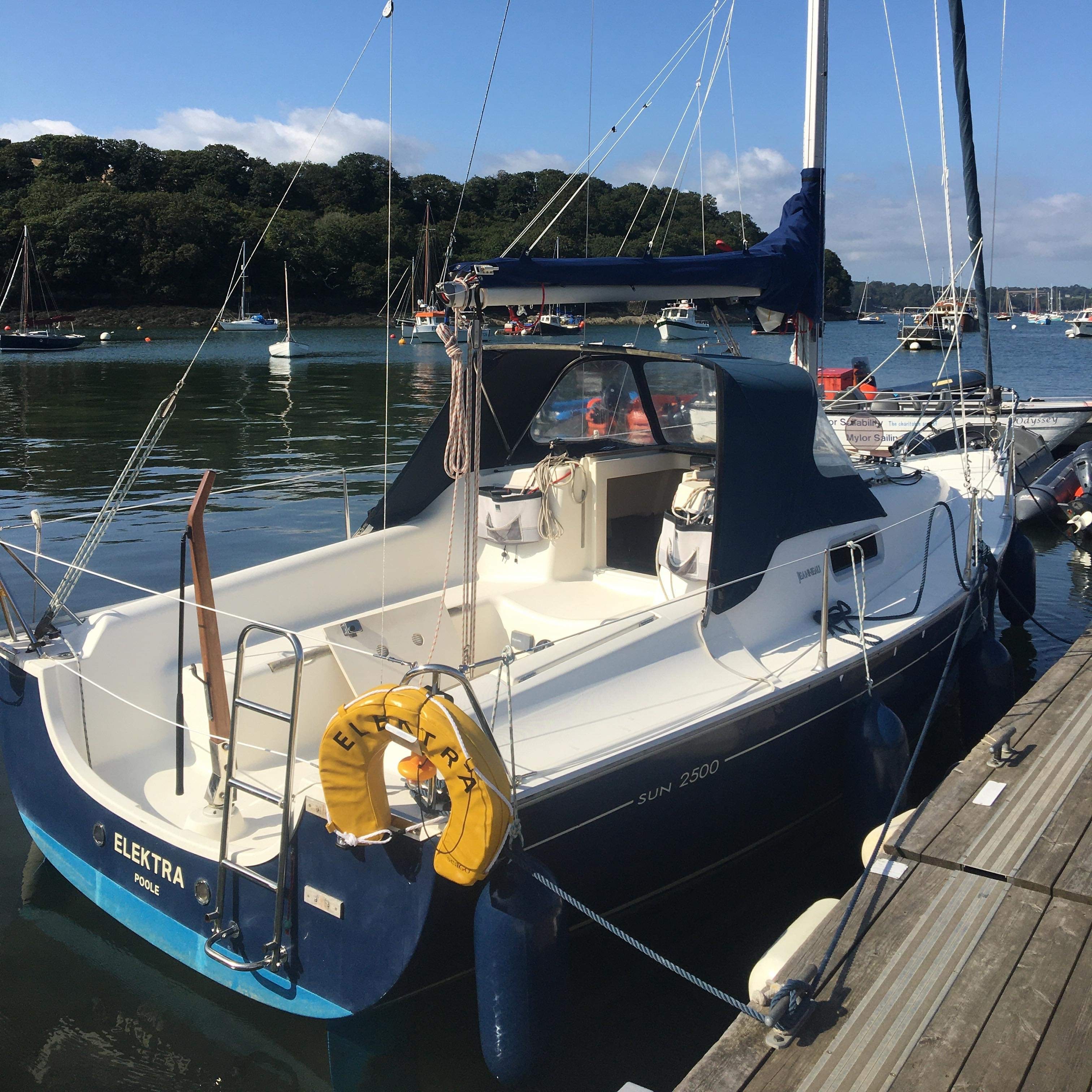 Mylor Boat Hire - Self-drive boats, Cornwall near Falmouth